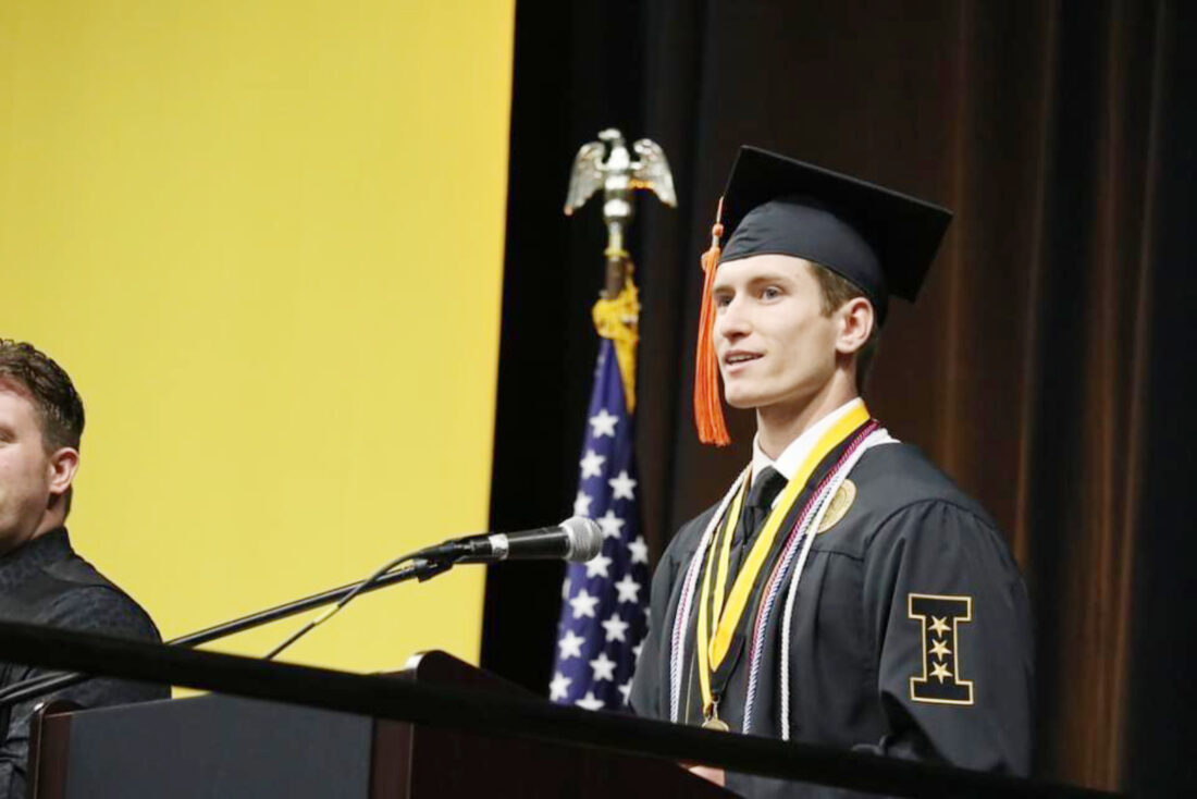 With honors | News, Sports, Jobs - Messenger News